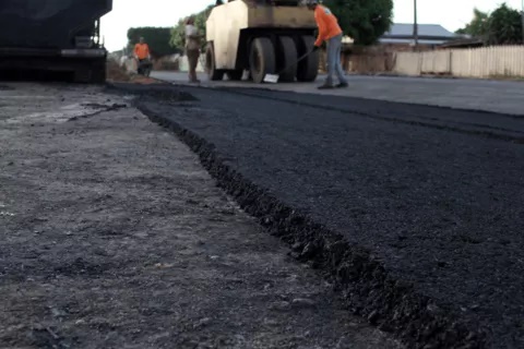 Asfalto: O Que É, Como É Produzido e Suas Principais Aplicações
