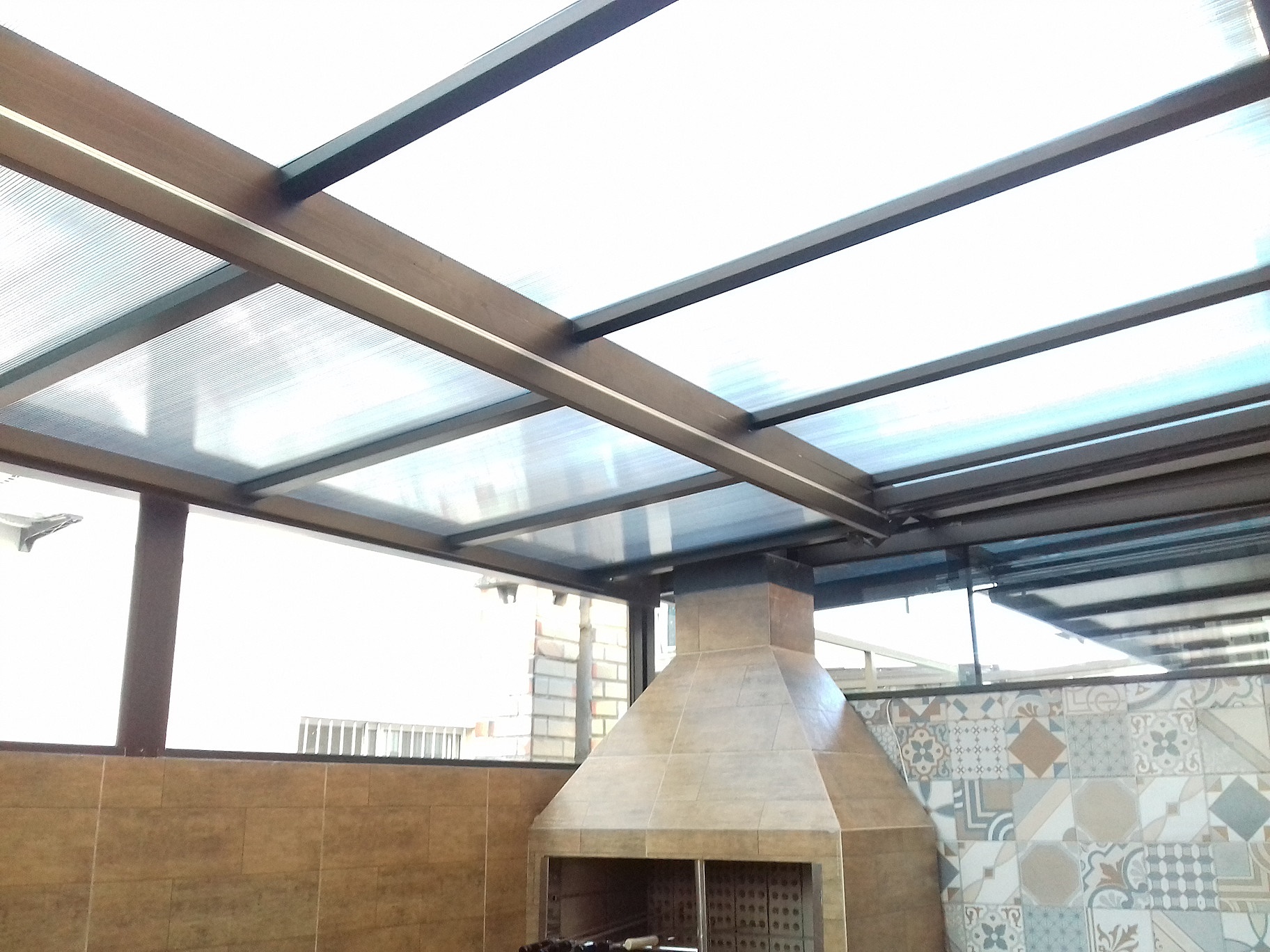 Telhado Retrátil: Veja as Vantagens, Custo e Projeto +FOTOS